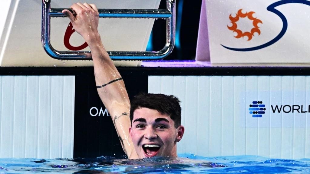 The first Portuguese Diogo Ribeiro to become world champion in the 50 ...