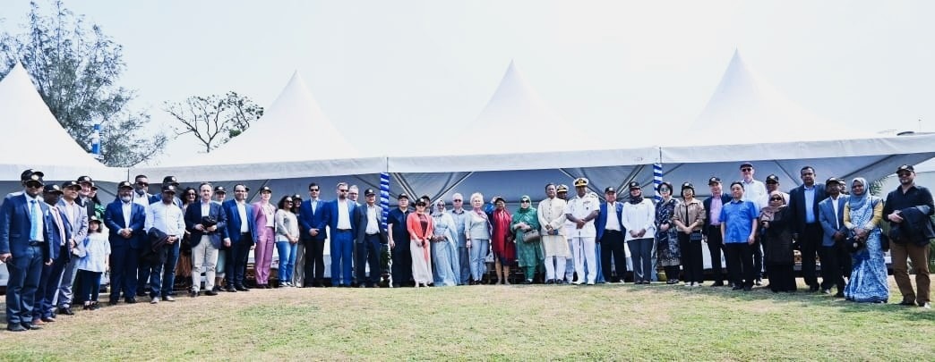 34 diplomatic members including 24 heads of missions of various ...